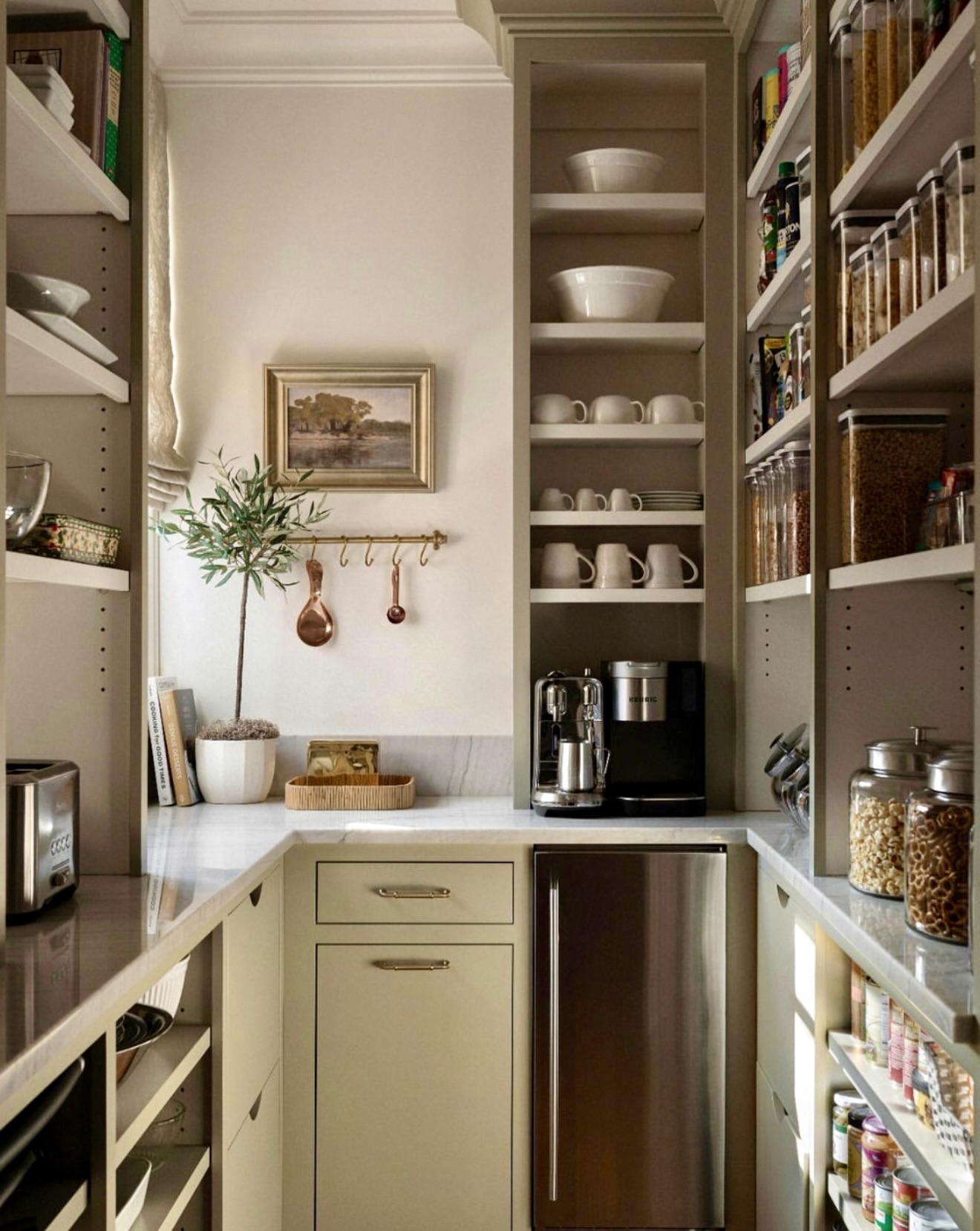 30 Small Pantry Ideas 2026 to Transform Your Kitchen with Stylish ...