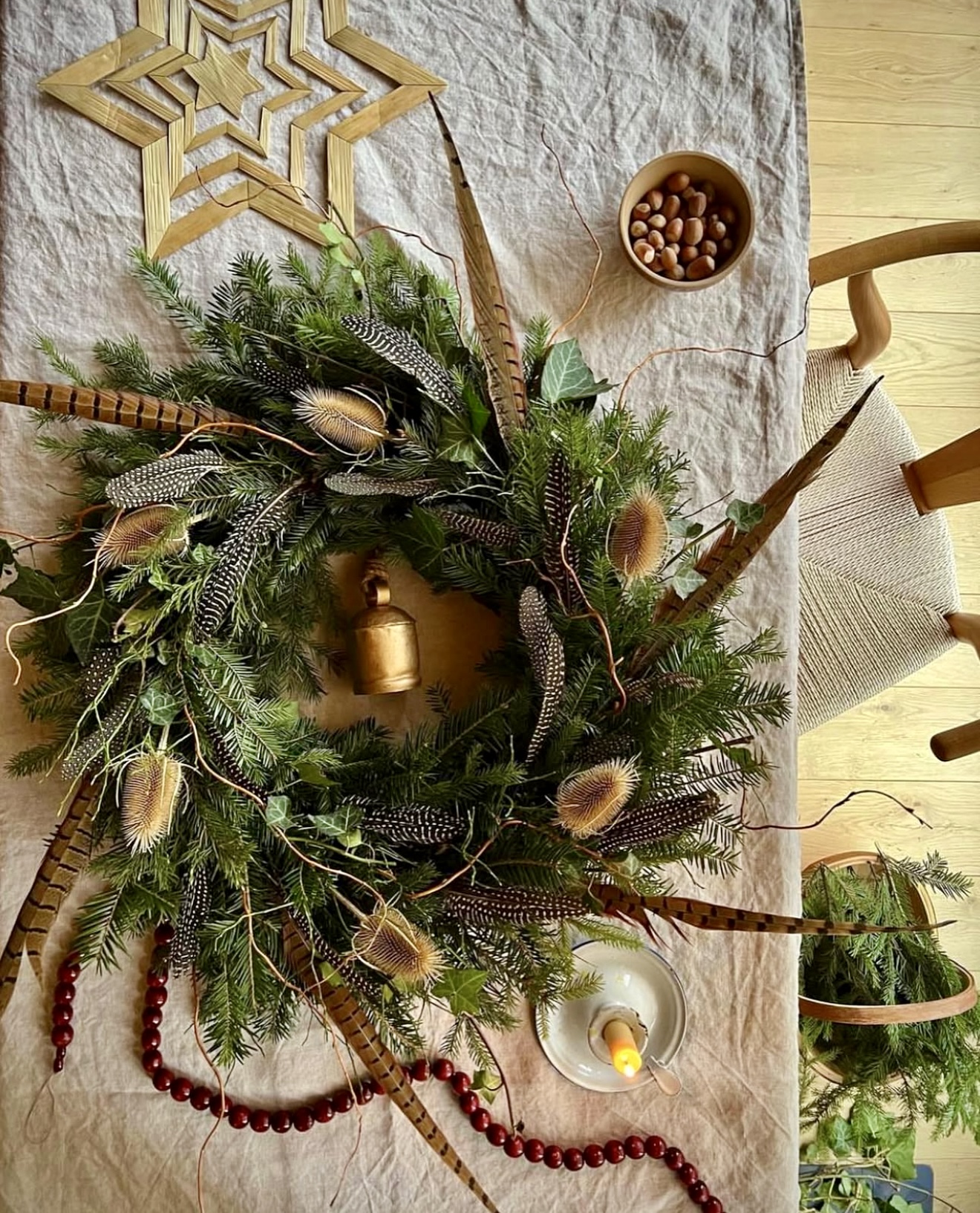 25 Winter Wreaths For Front Door That Add Rustic Charm And Christmas ...