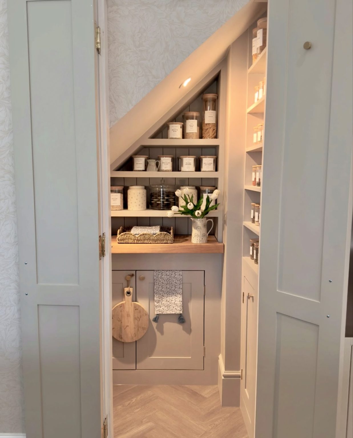 30 Small Pantry Ideas 2026 to Transform Your Kitchen with Stylish ...