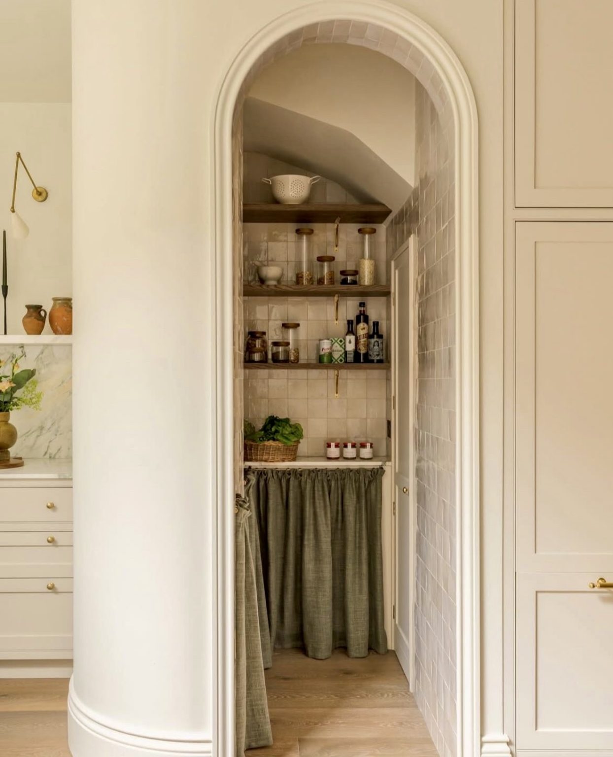 30 Small Pantry Ideas 2026 to Transform Your Kitchen with Stylish ...