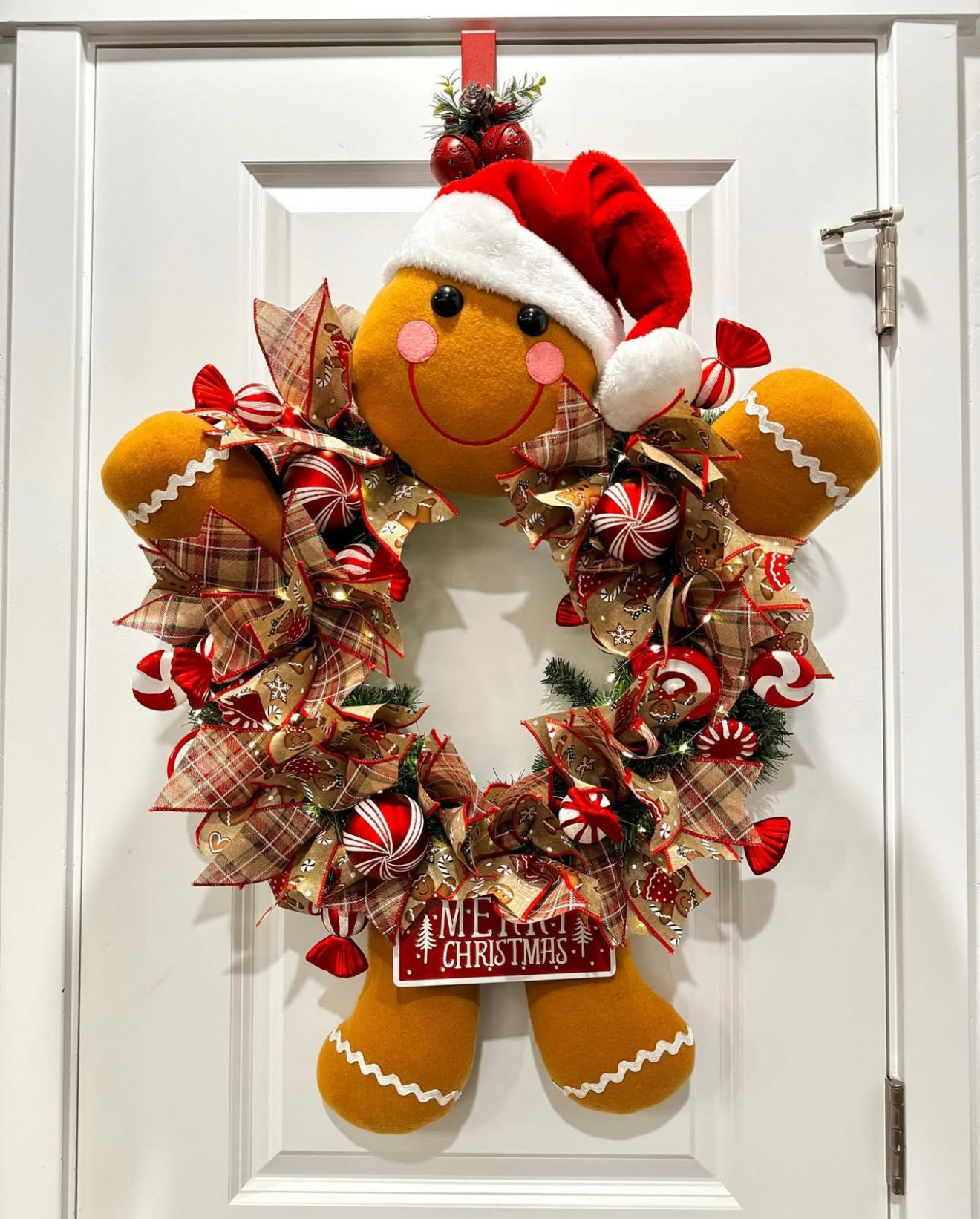 35 Gingerbread Christmas Decor Ideas for a Sweet and Festive Holiday ...