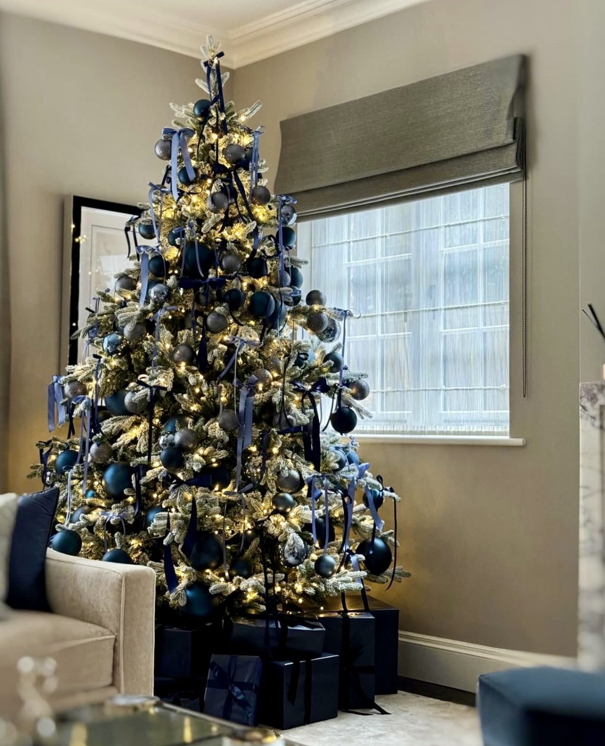 30 Luxury Christmas Decor Ideas to Elevate Your Home - placeideal.com