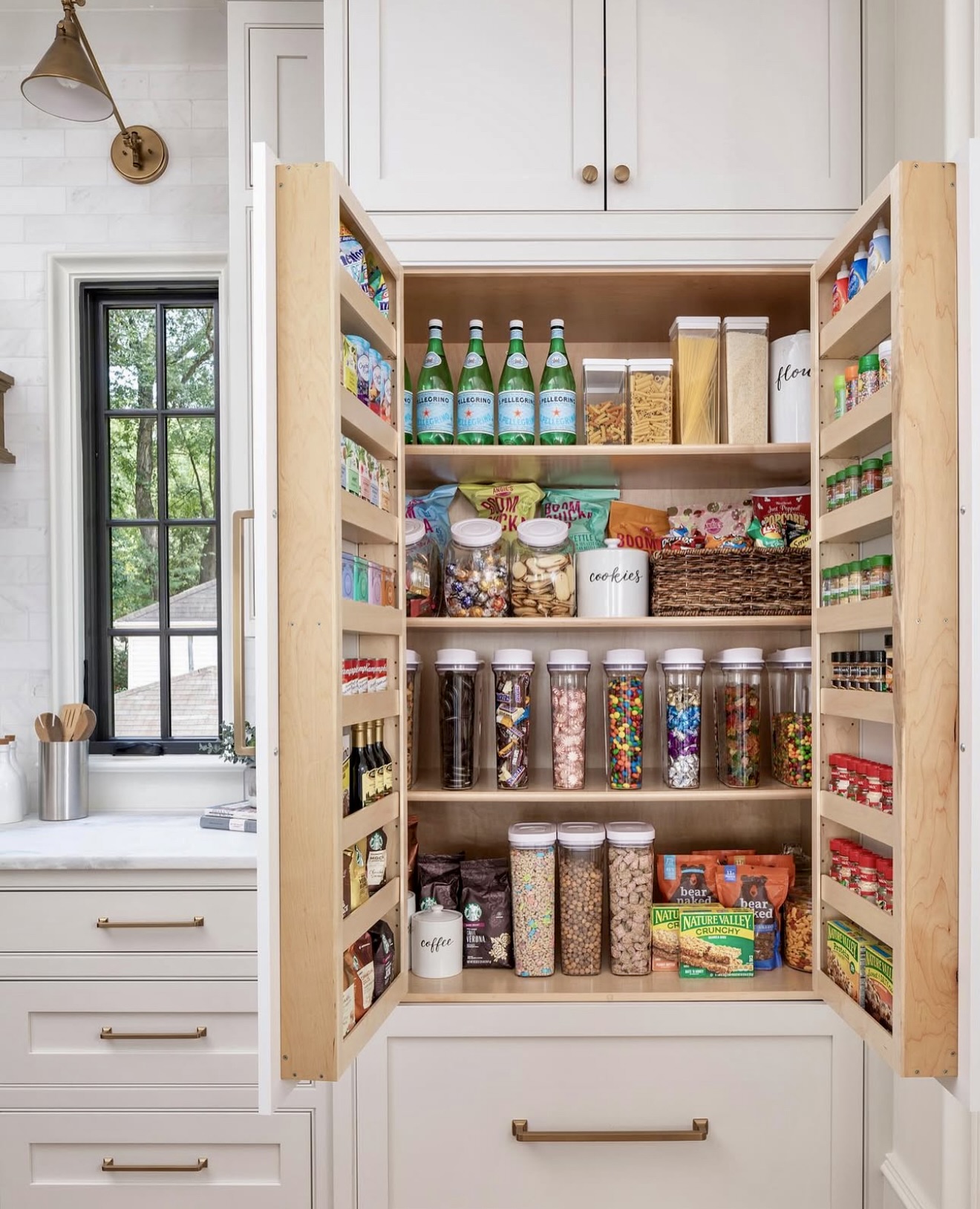 30 Pantry Cabinet 2026 Ideas for Stylish Kitchen Organization and Smart ...