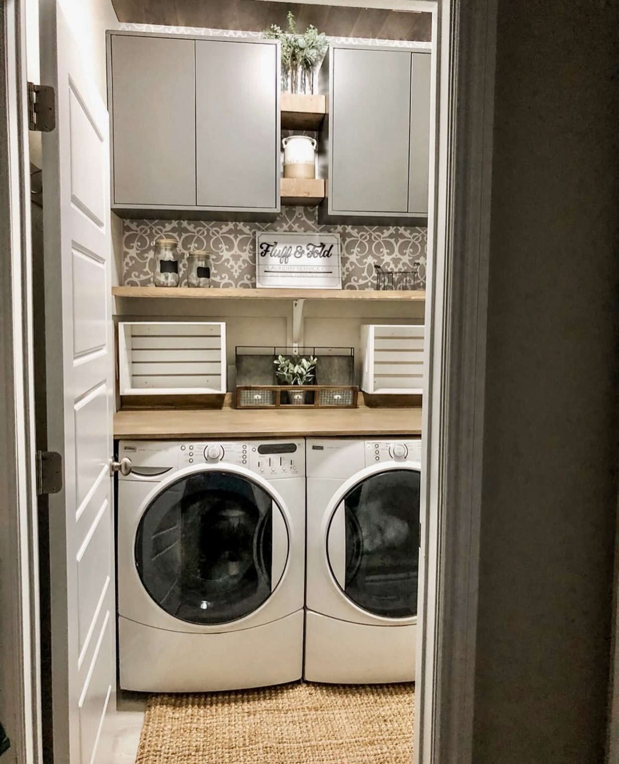 35 Tiny Laundry Room Ideas 2026 to Maximize Space and Style in Any Home ...