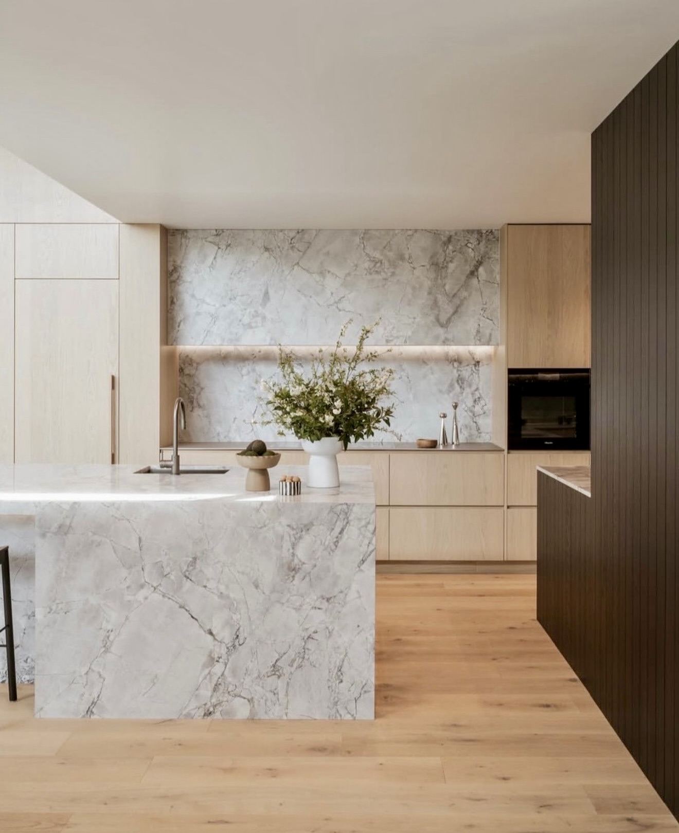 30 Modern Kitchen Ideas 2026 That Redefine Luxury, Comfort, and ...