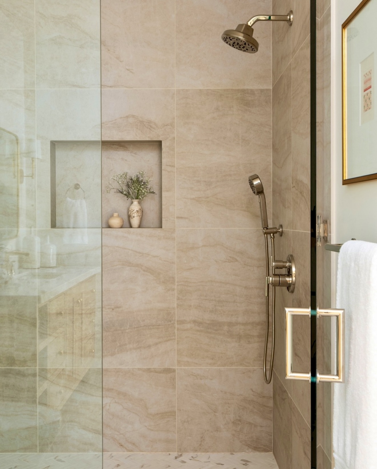 35 Shower Tile Ideas 2026 for Timeless, Modern, and Luxury Bathroom ...