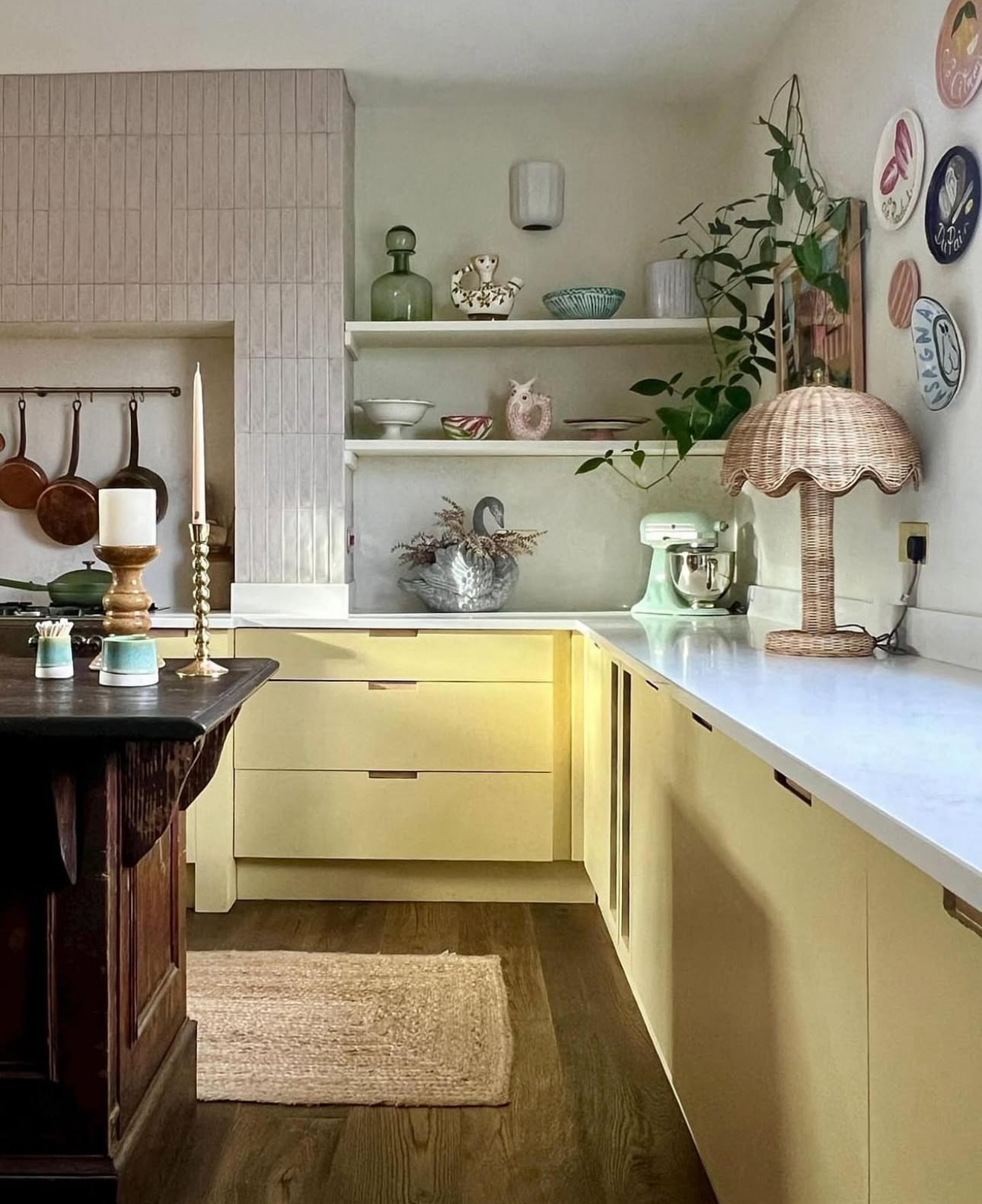 25 Yellow Kitchen 2026 Ideas: From Butter Pastels to Bold Mustard ...