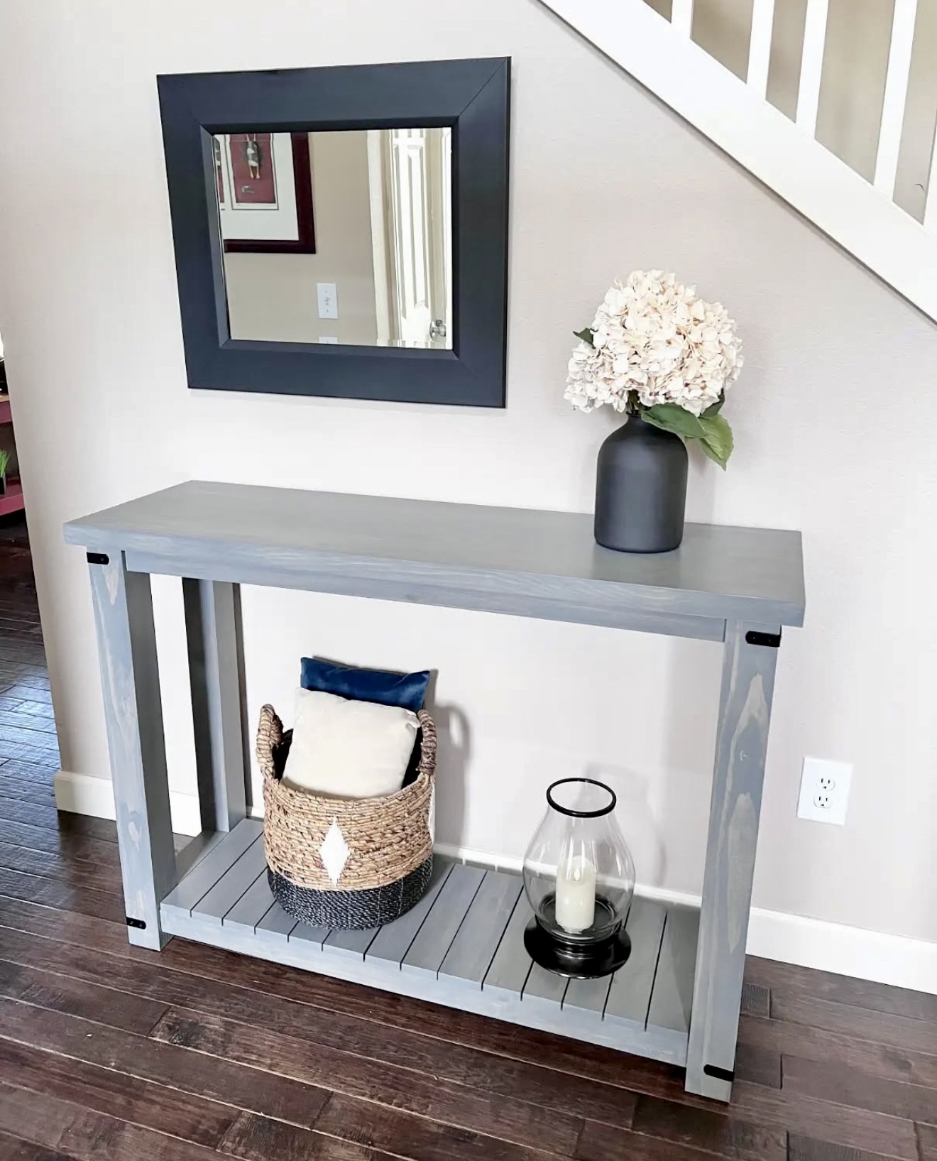 30 Entry Table Decor 2026 Ideas for Modern, Farmhouse, and Seasonal ...