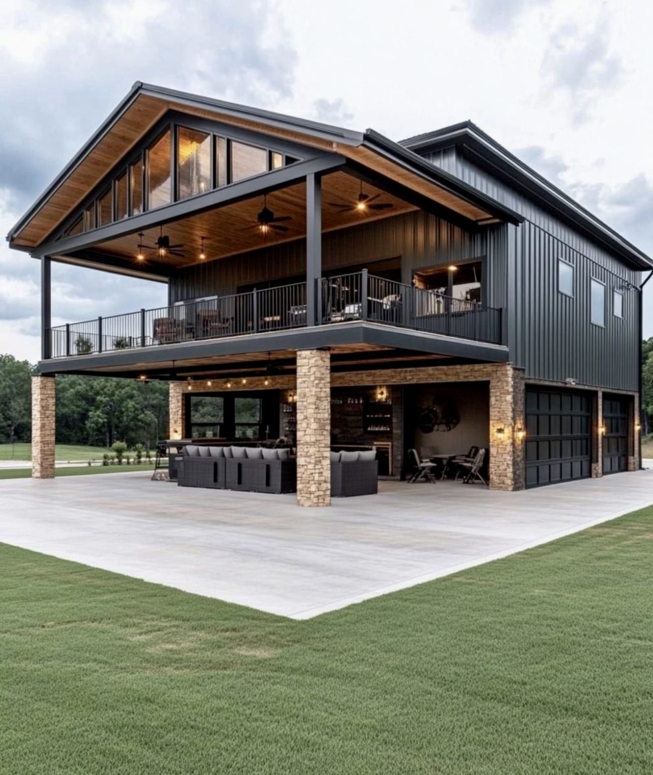25 Barndominium Ideas 2026: Modern Floor Plans, Interiors and Exterior ...