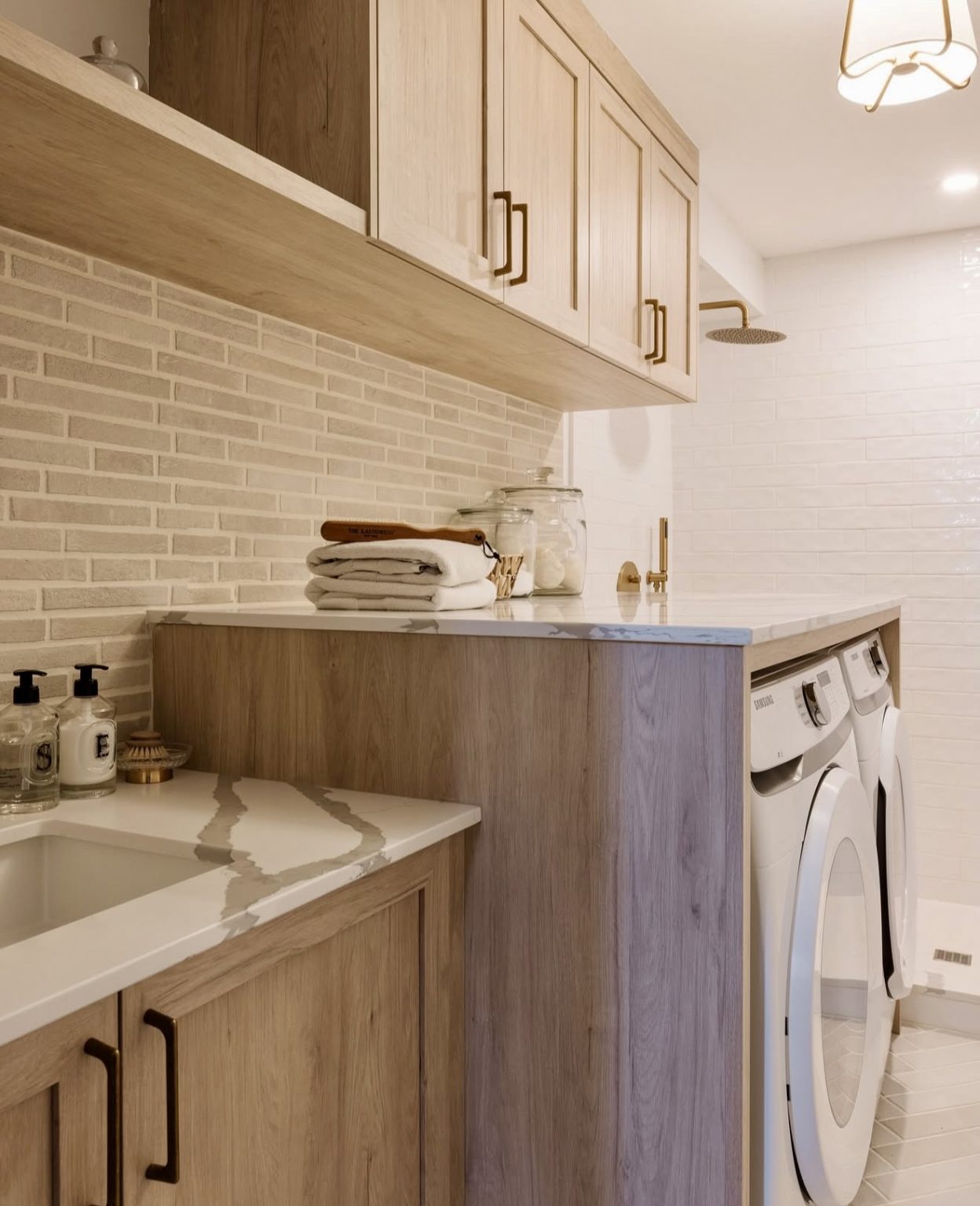 35 Tiny Laundry Room Ideas 2026 to Maximize Space and Style in Any Home ...