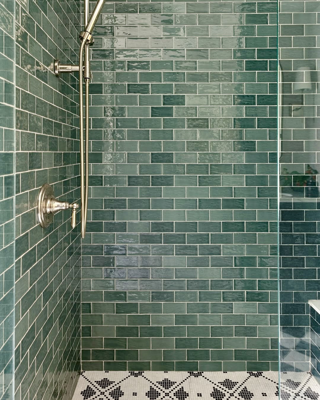 35 Shower Tile Ideas 2026 for Timeless, Modern, and Luxury Bathroom ...
