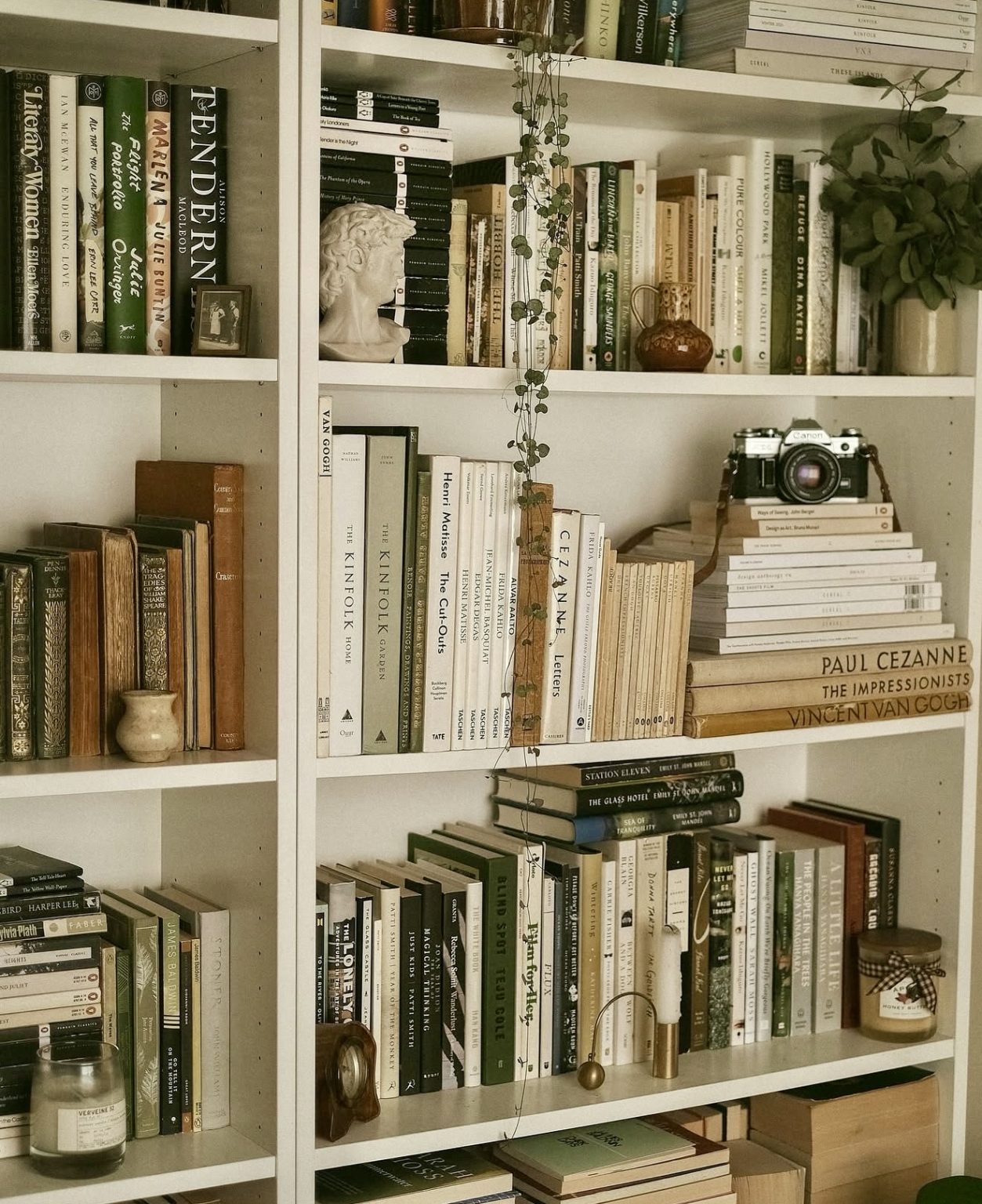 35 Bookshelf Styling 2026 Ideas to Transform Your Living Room with ...