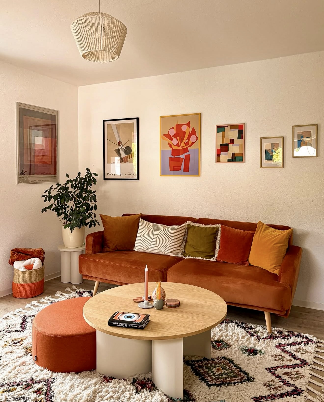25 Cozy Living Rooms 2026: Warm, Stylish and Comfortable Spaces to ...