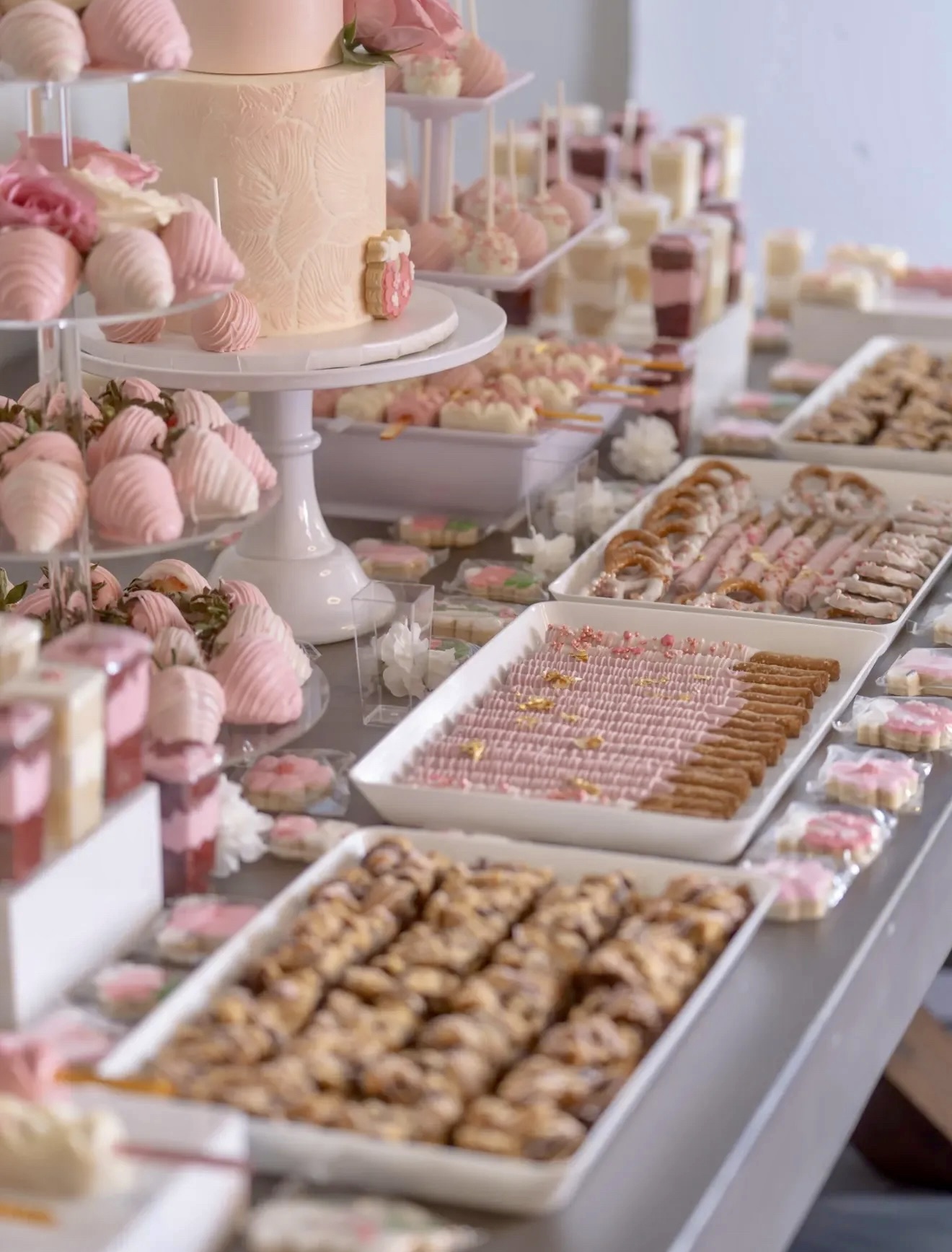 30 Dessert Table Ideas 2026: Stunning, Trendy and Elegant Displays for ...