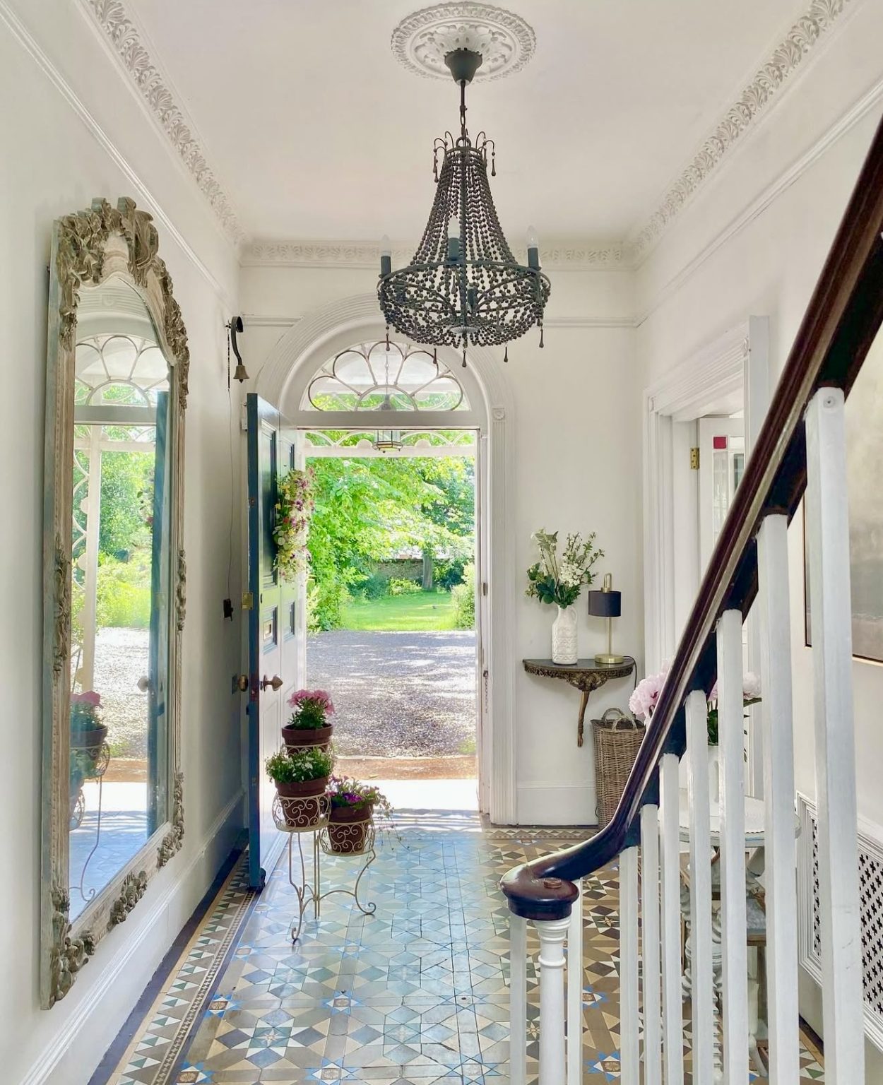 Hallway Decorating 2026: 35 Inspiring Ideas for Every Home Style ...