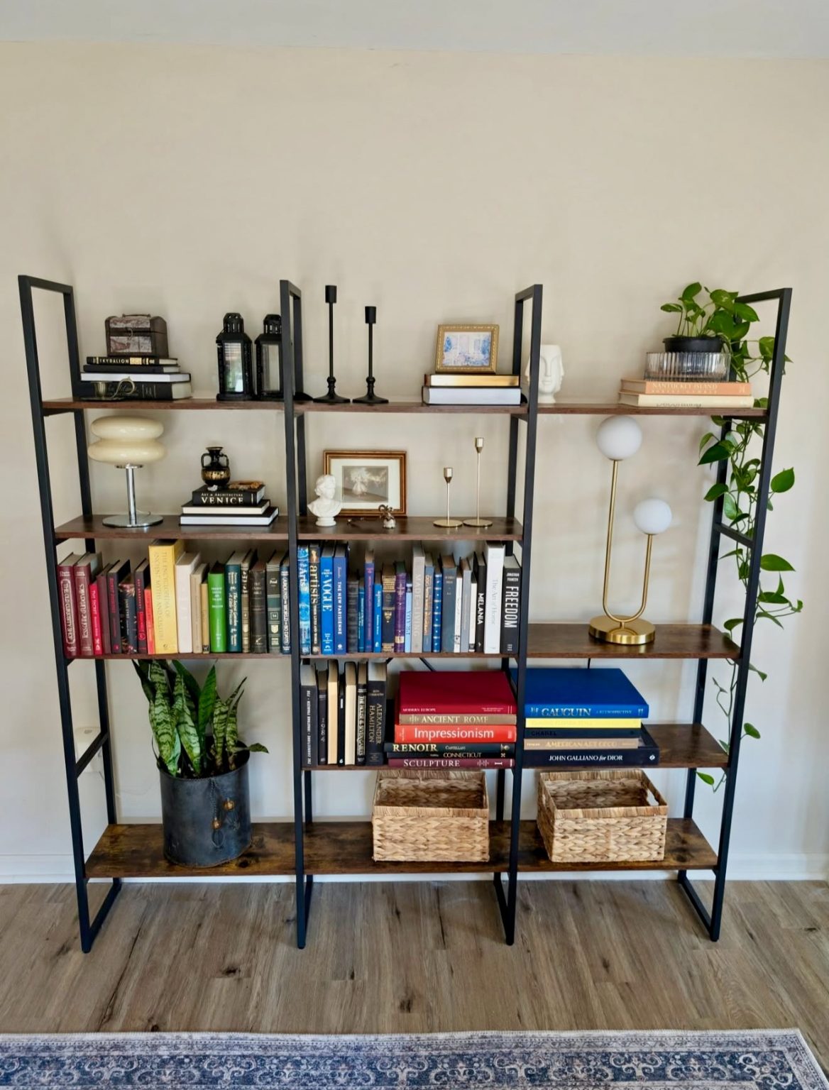 35 Bookshelf Styling 2026 Ideas to Transform Your Living Room with ...
