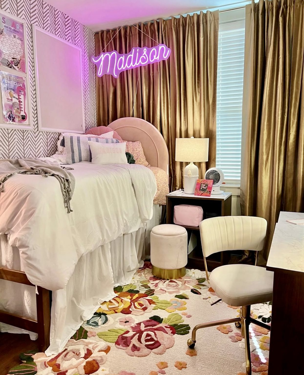 30 Dorm Room Decor 2026 Ideas That Transform College Living into Chic ...