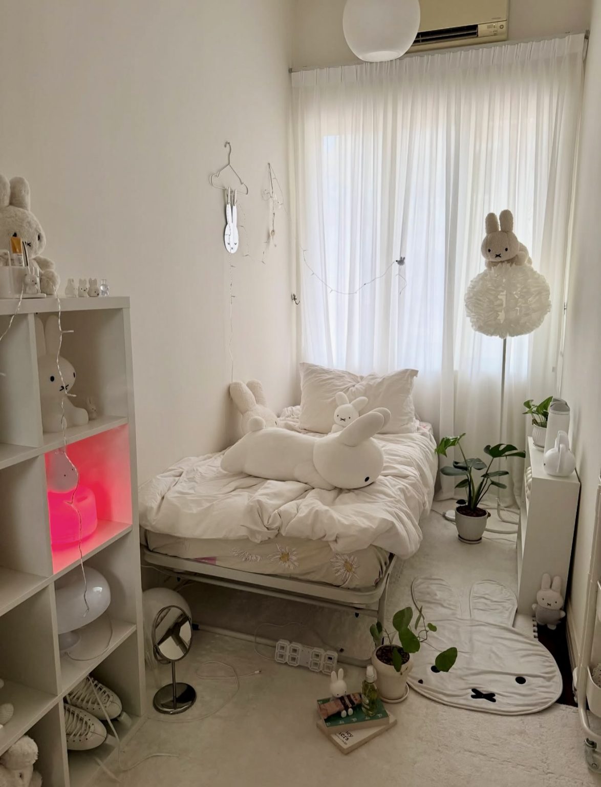 25 Clean Room Aesthetic 2026 Ideas For Cozy Minimalist Decor, Soft ...
