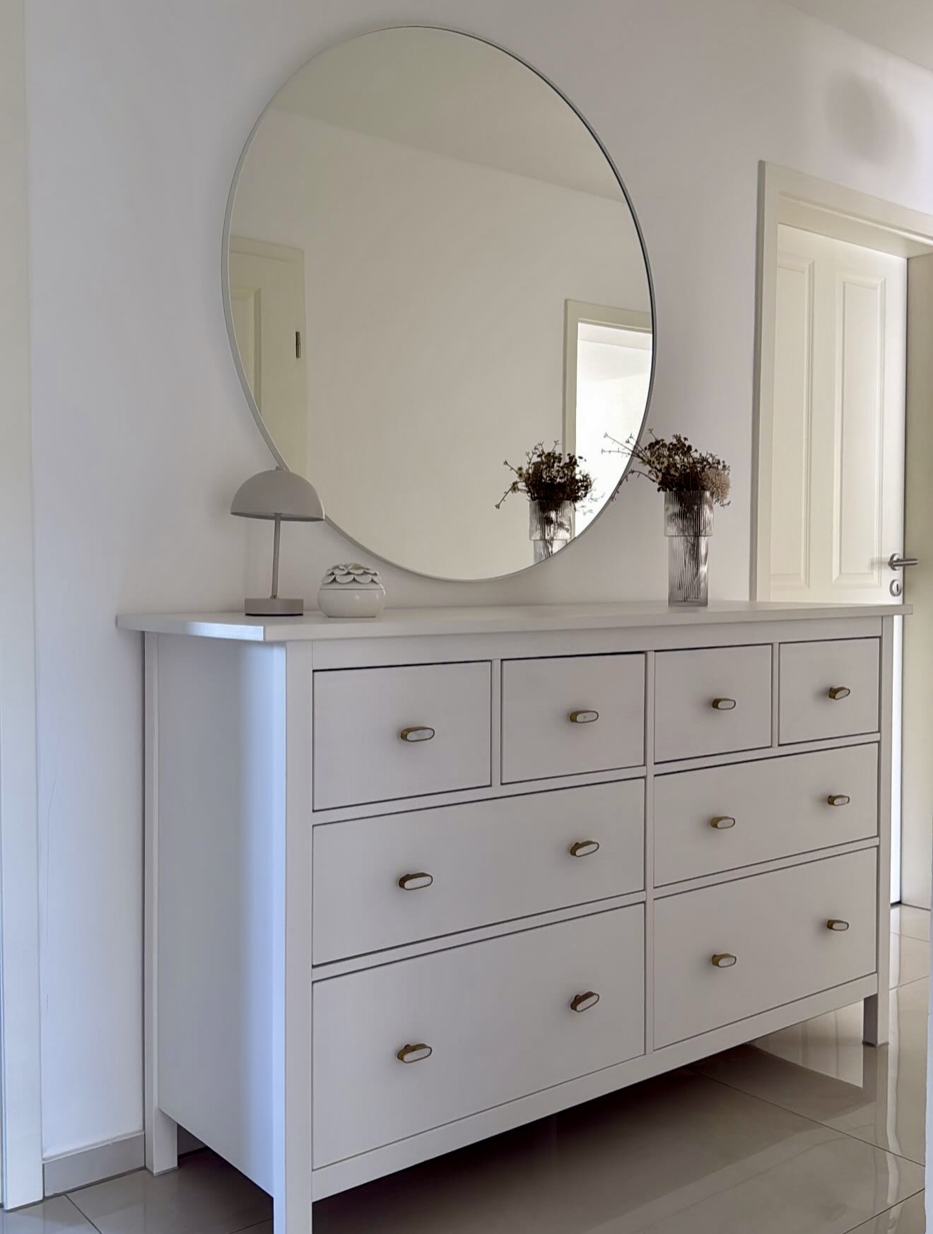 35 Hallway Ideas 2026: Stylish Modern Designs For Narrow, Long, And ...