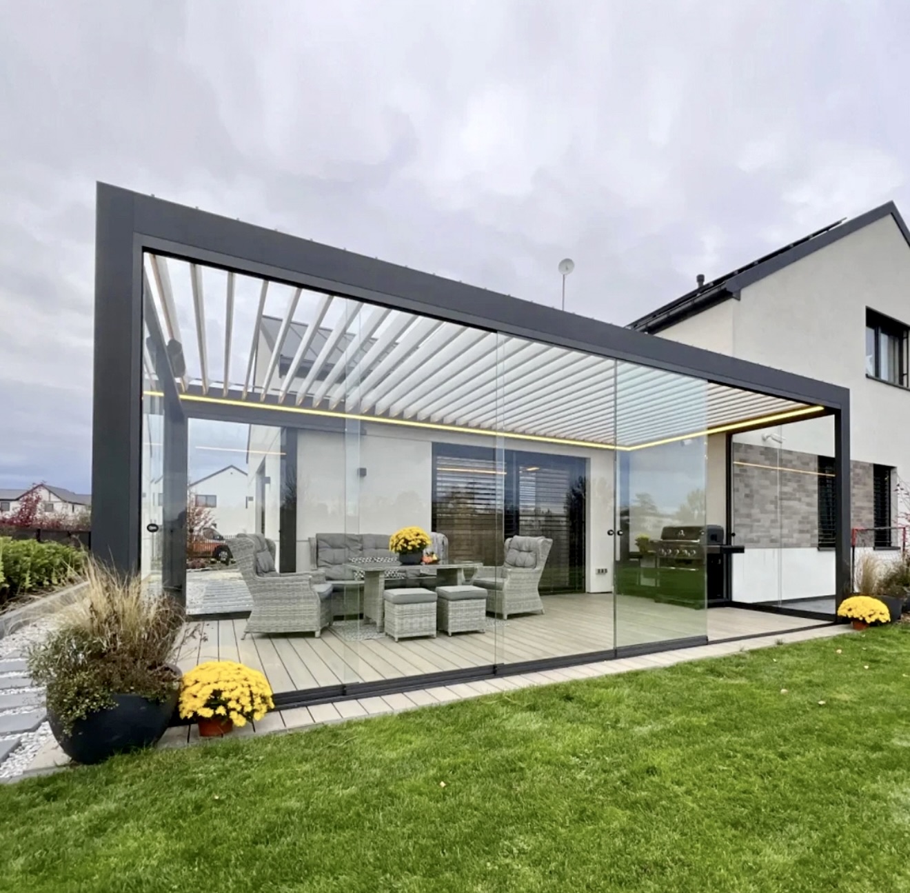 35 Pergola Ideas 2026 to Transform Your Patio, Backyard and Outdoor ...
