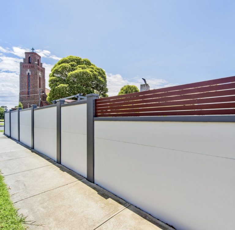 30 Fencing Ideas 2026 to Transform Your Backyard, Boost Privacy and ...