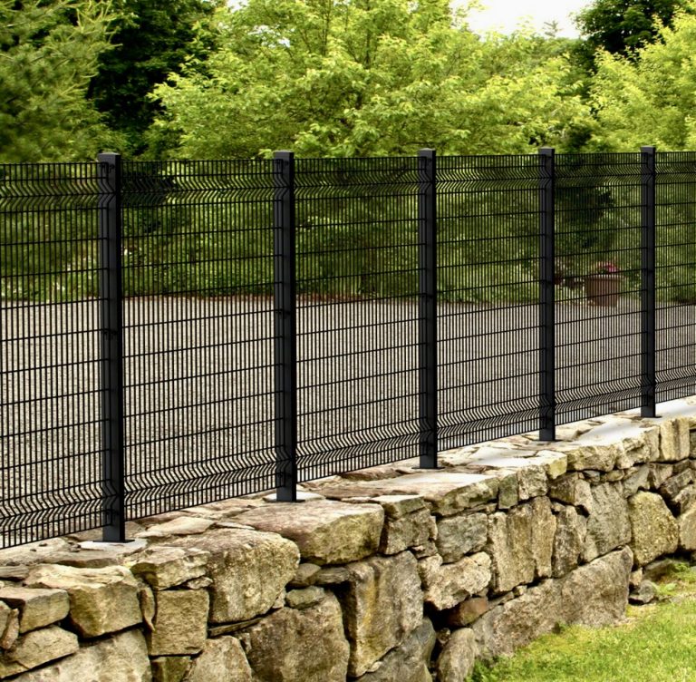 30 Fencing Ideas 2026 to Transform Your Backyard, Boost Privacy and ...