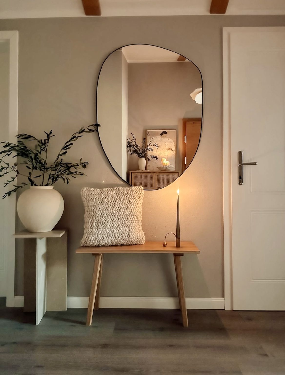 35 Hallway Ideas 2026: Stylish Modern Designs For Narrow, Long, And ...