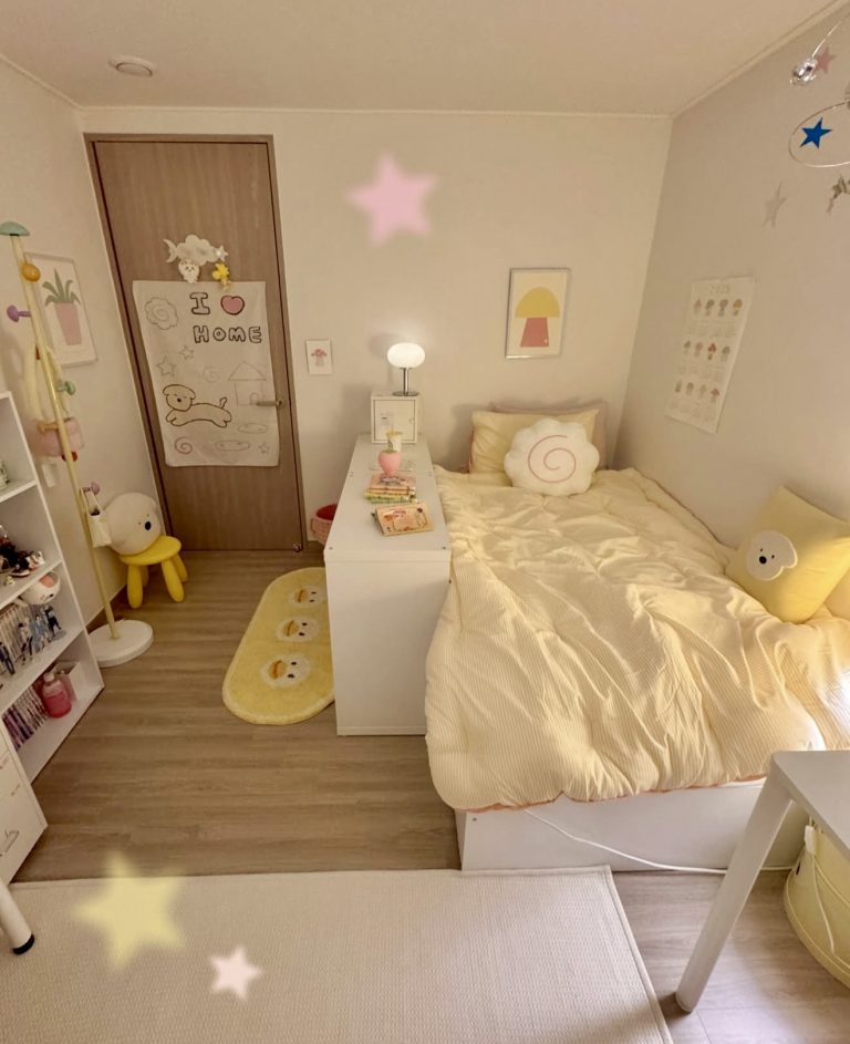 25 Clean Room Aesthetic 2026 Ideas For Cozy Minimalist Decor, Soft ...